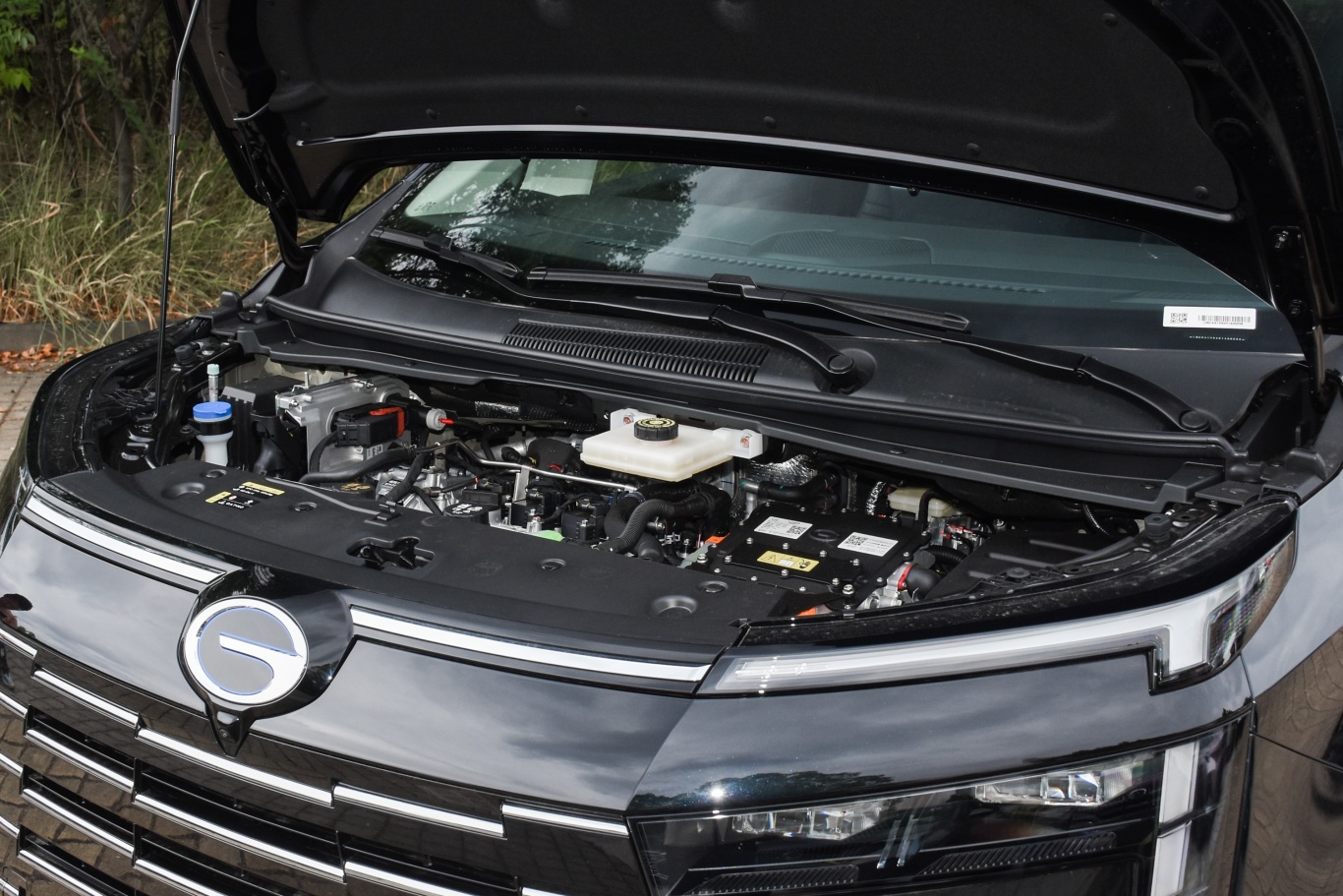 【传祺E8荣耀系列 2.0L 荣耀版动力底盘图片-汽车图片大全】-易车