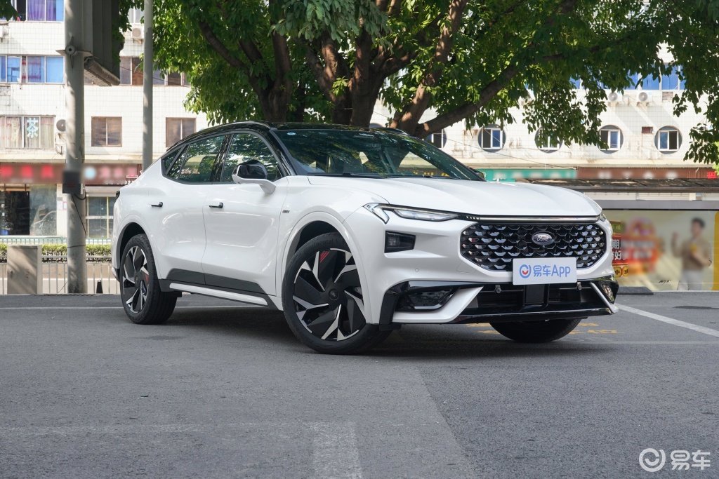 【福特蒙迪欧2025款E-混动 2.0T EcoBoost 运动版ST-Line】报价_图片_-参数_易车