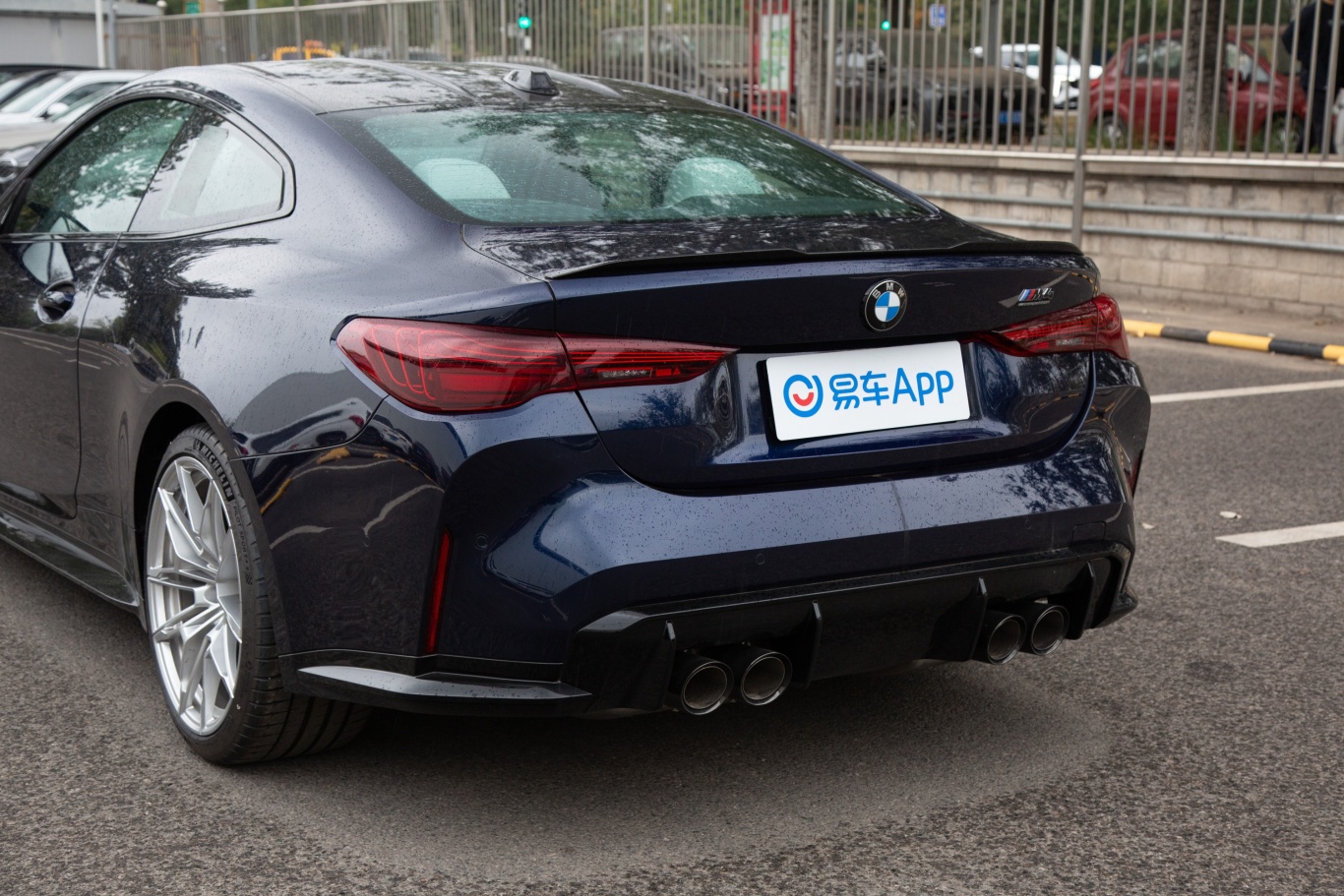 【宝马M4M4 双门轿跑车 M xDrive 雷霆版车尾特写图片-汽车图片大全】-易车