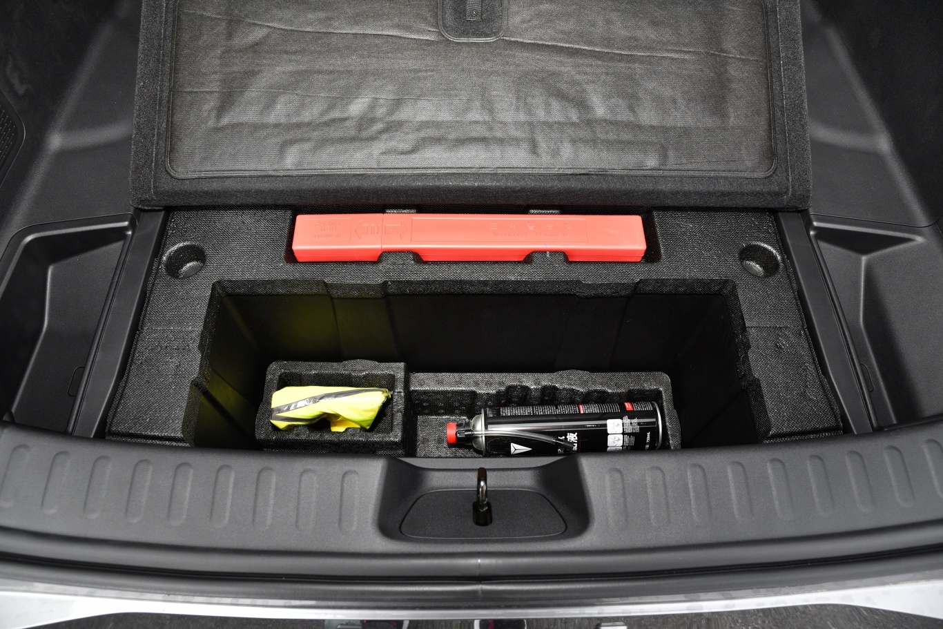 【深蓝S05纯电版 510km 510Max随车工具图片-汽车图片大全】-易车