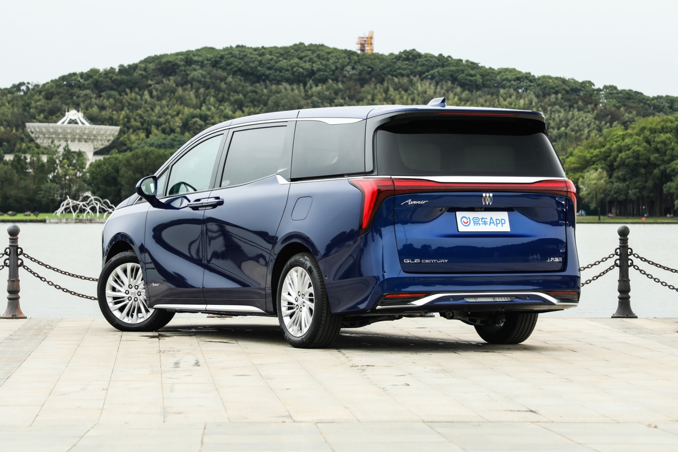 【世纪2.0T 蕴世版 6座侧后45度车头向左水平图片-汽车图片大全】-易车