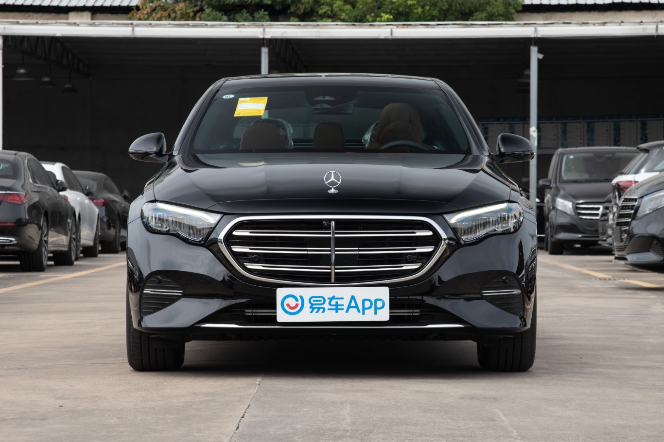 【奔驰E级E 260 L正前水平图片-汽车图片大全】-易车