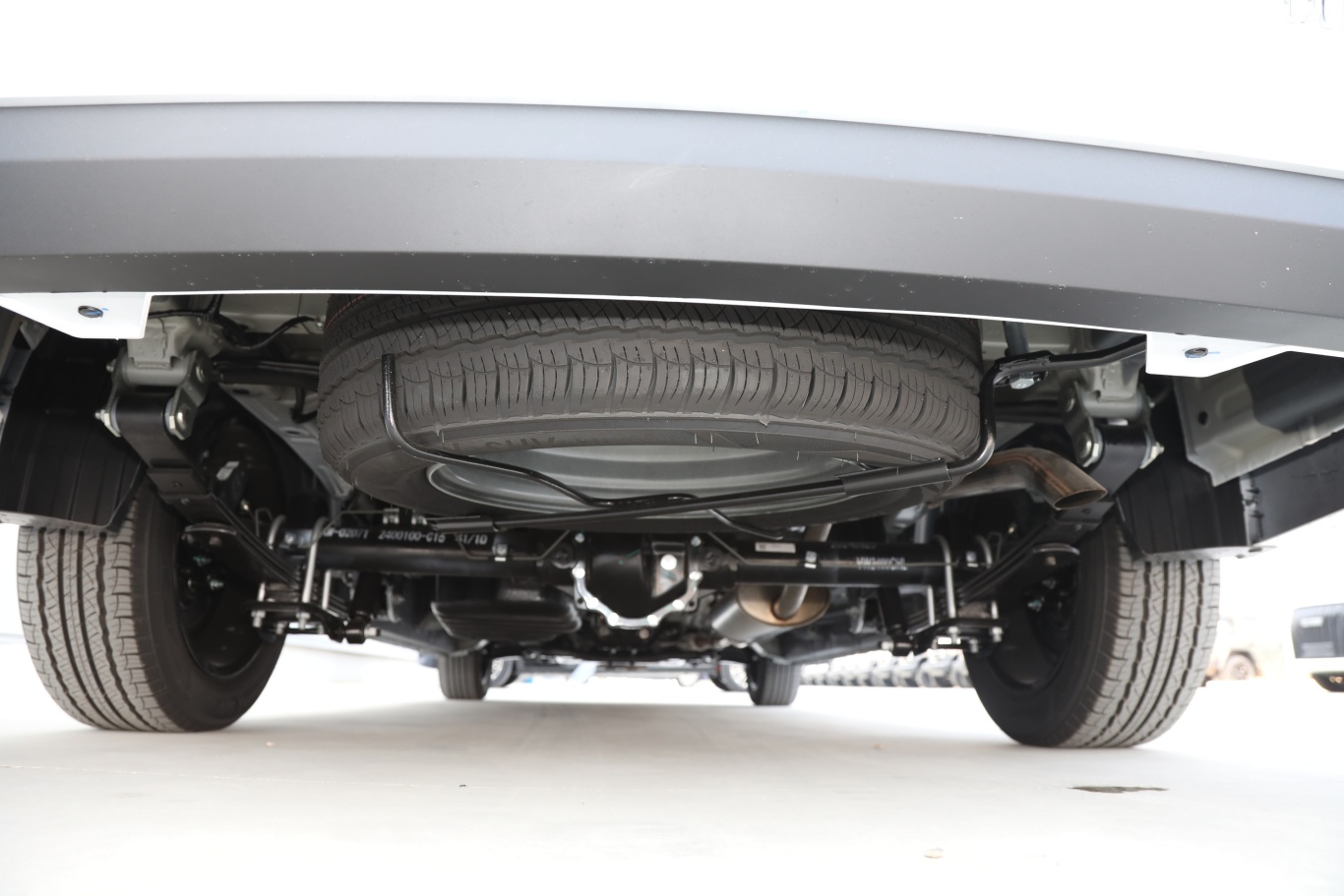 【锐胜王牌M72.0L 自动长轴中级营运版 7座备胎图片-汽车图片大全】-易车