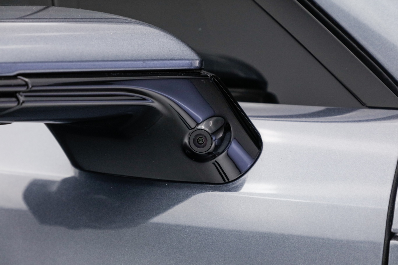 【腾势N92.0T 202km 旗舰型外观细节图片-汽车图片大全】-易车