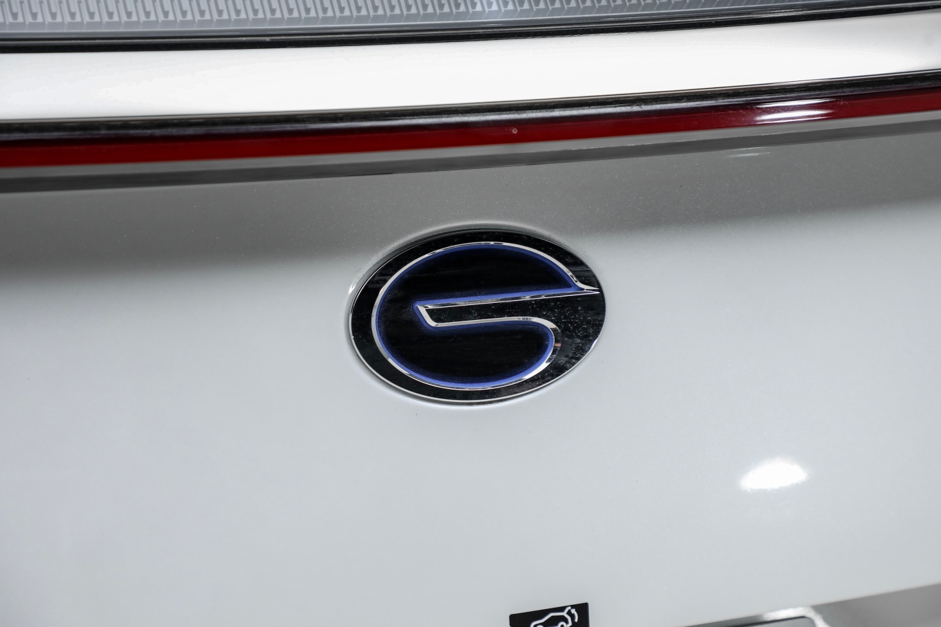 【传祺E9超级快充 2.0T 136km 宗师版外观细节图片-汽车图片大全】-易车