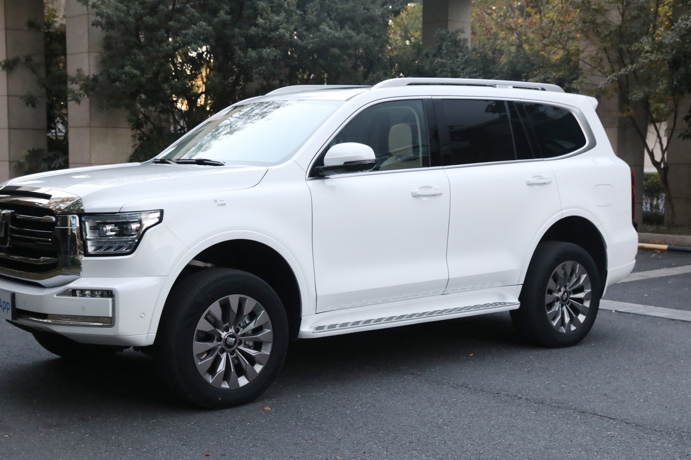 【坦克500新能源2.0T Hi4-Z外观细节图片-汽车图片大全】-易车