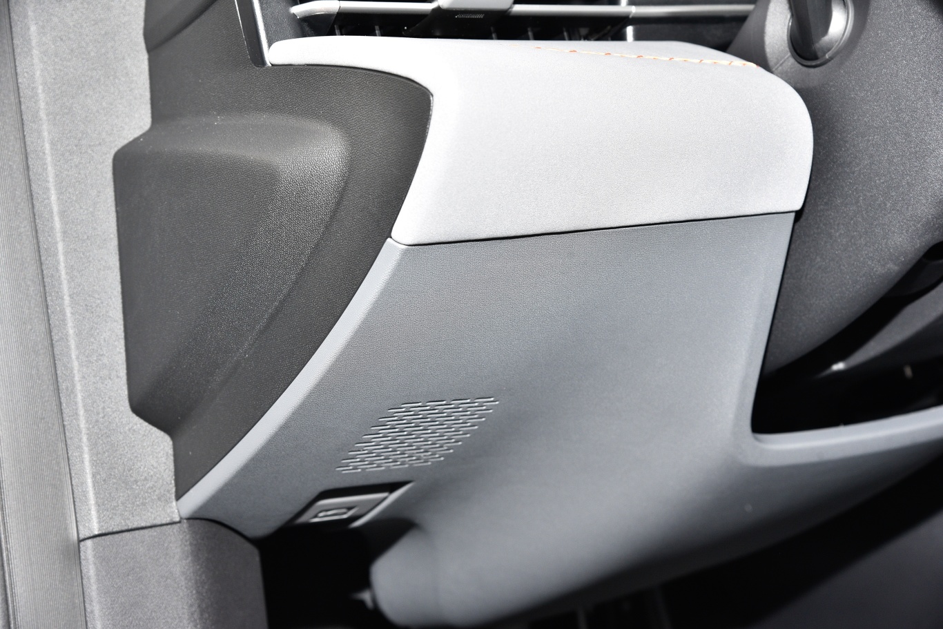 【深蓝S05纯电版 510km 510Plus主驾驶位图片-汽车图片大全】-易车