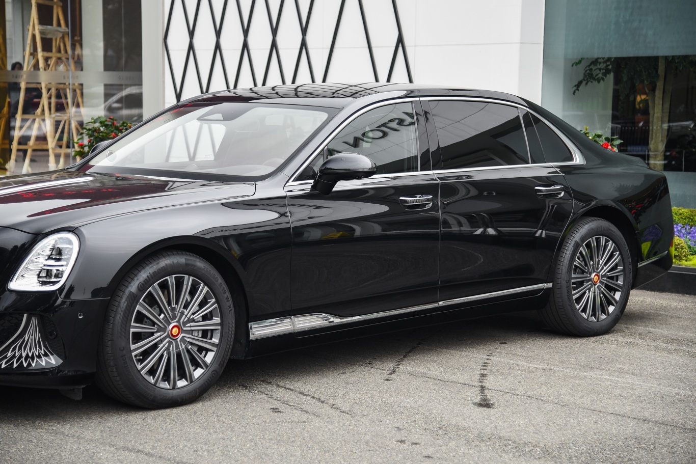 【红旗国雅3.0T V6版 5座外观细节图片-汽车图片大全】-易车