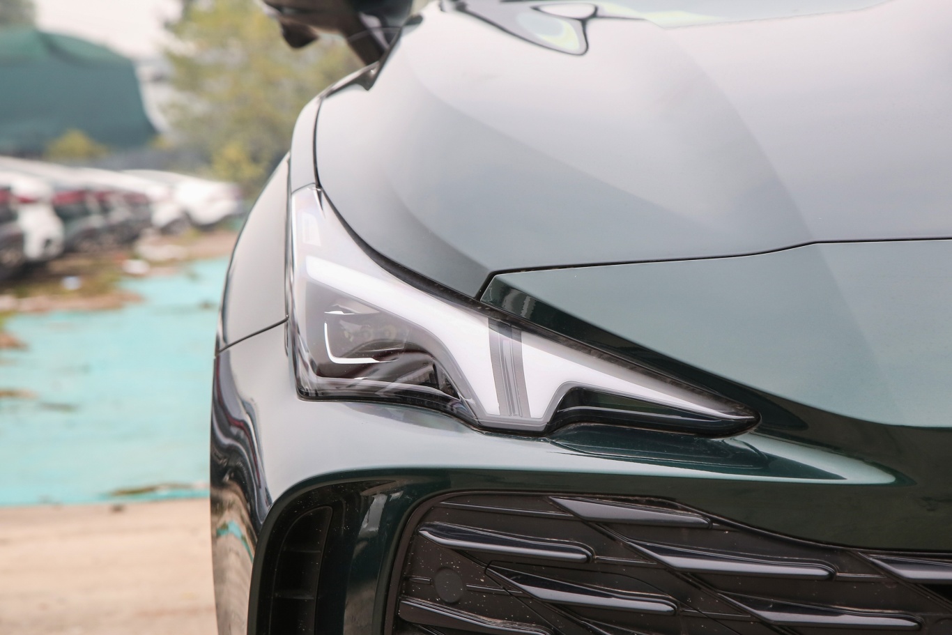 【MG72.0T 405 自动尊享版外观灯组图片-汽车图片大全】-易车