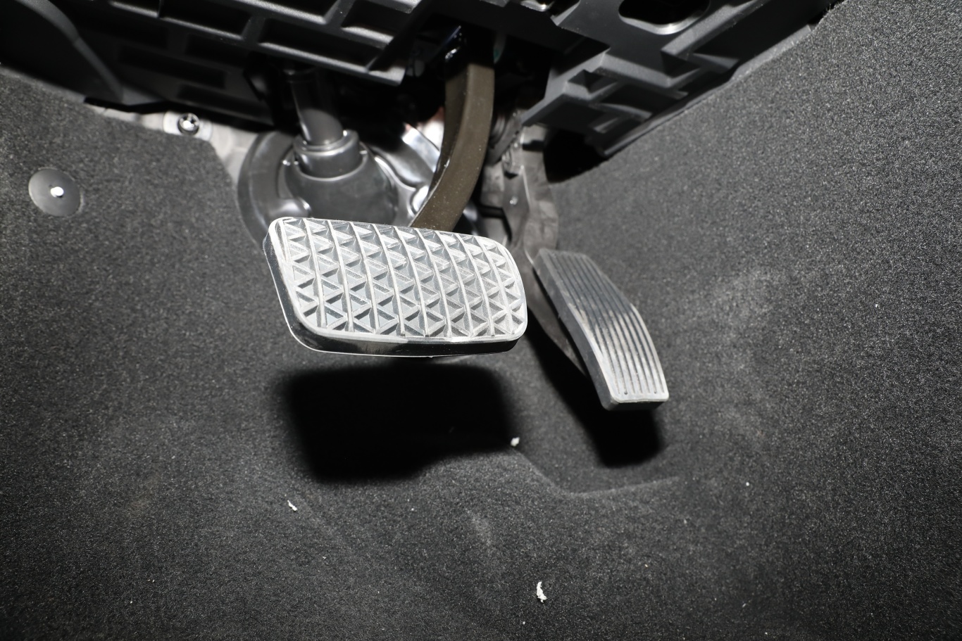 【君越28T 白金版脚踏板图片-汽车图片大全】-易车