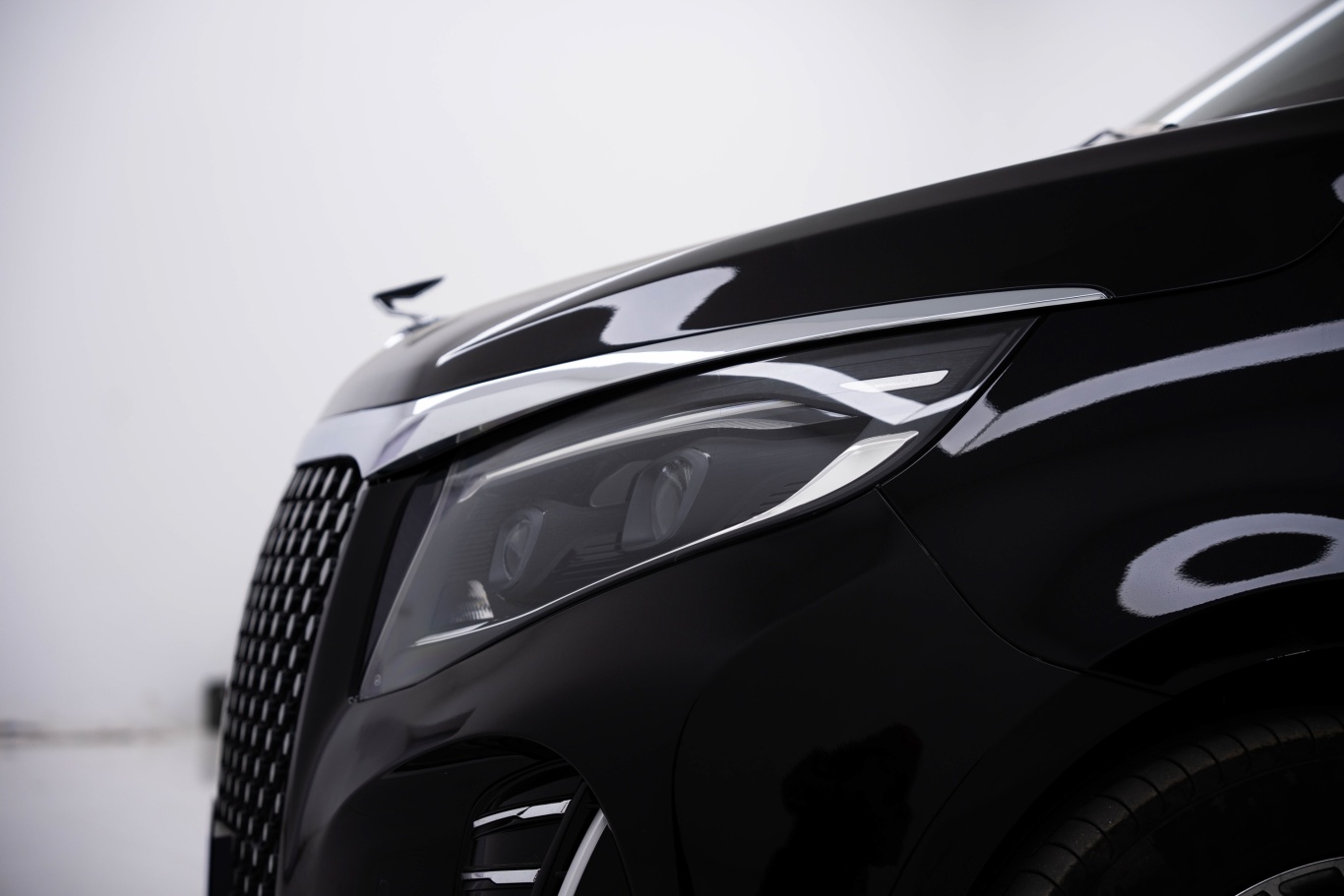 【克蒂圣姆峰系列2.0T MH7商务版 7座 汽油外观图片-汽车图片大全】-易车