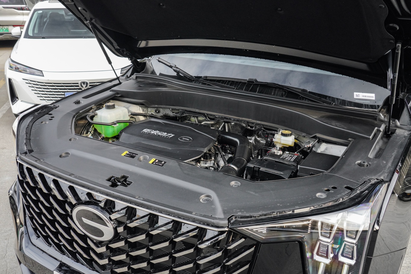 【传祺GS8领航系列 2.0T 四驱豪华版 5座动力底盘图片-汽车图片大全】-易车