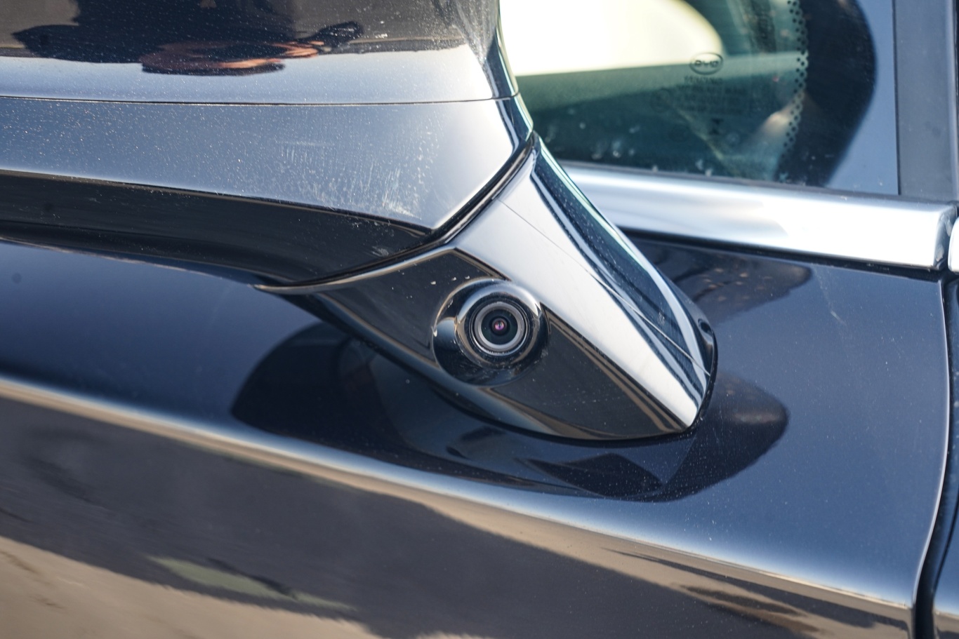 【唐新能源DM-i 智驾版 1.5T 115km 前驱旗舰型 7座外观细节图片-汽车图片大全】-易车