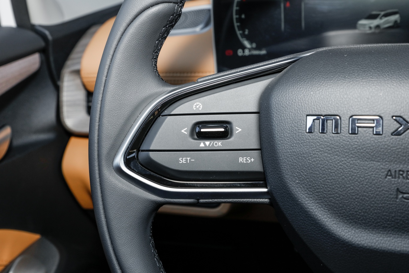 【大通G50MAX 1.5T 豪华版左侧方向盘功能按键图片-汽车图片大全】-易车