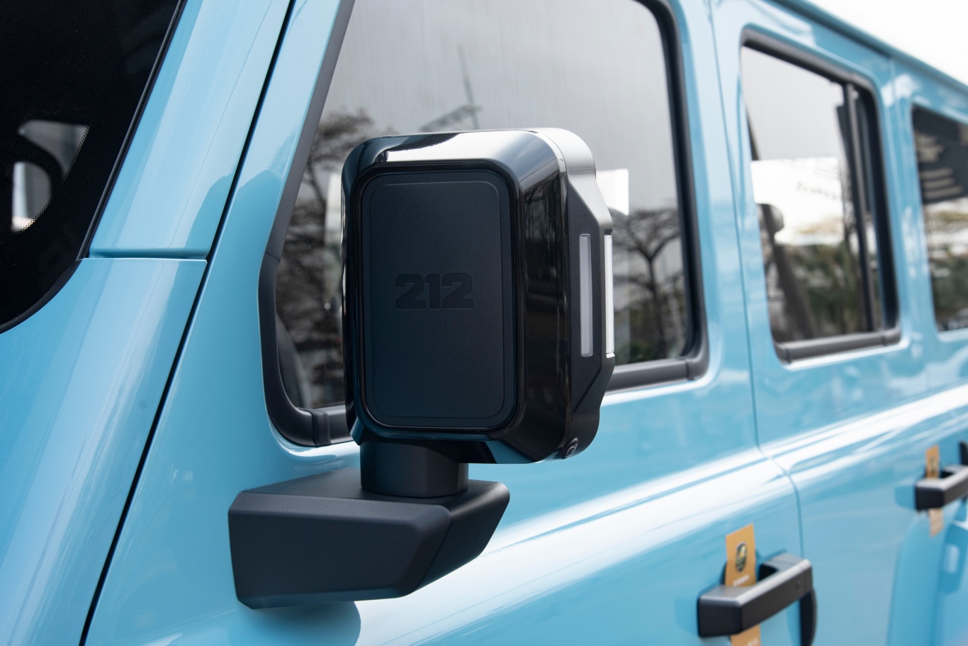 【212 T012.0T 长风版 汽油主驾驶后视镜背面图片-汽车图片大全】-易车