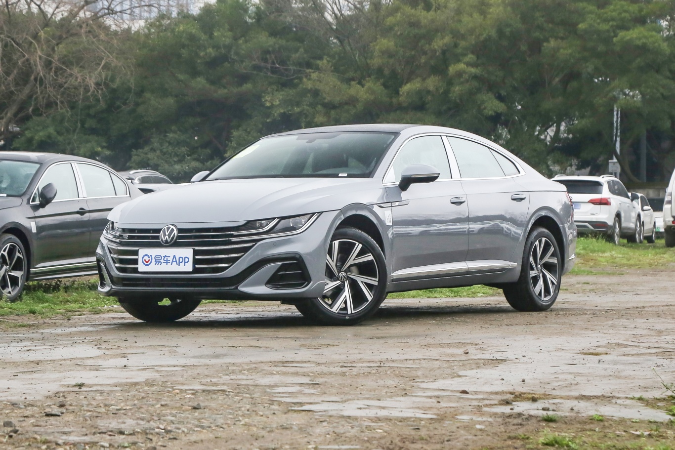 【一汽-大众CC众享款 330TSI 炫目版侧前45度车头向左水平图片-汽车图片大全】-易车