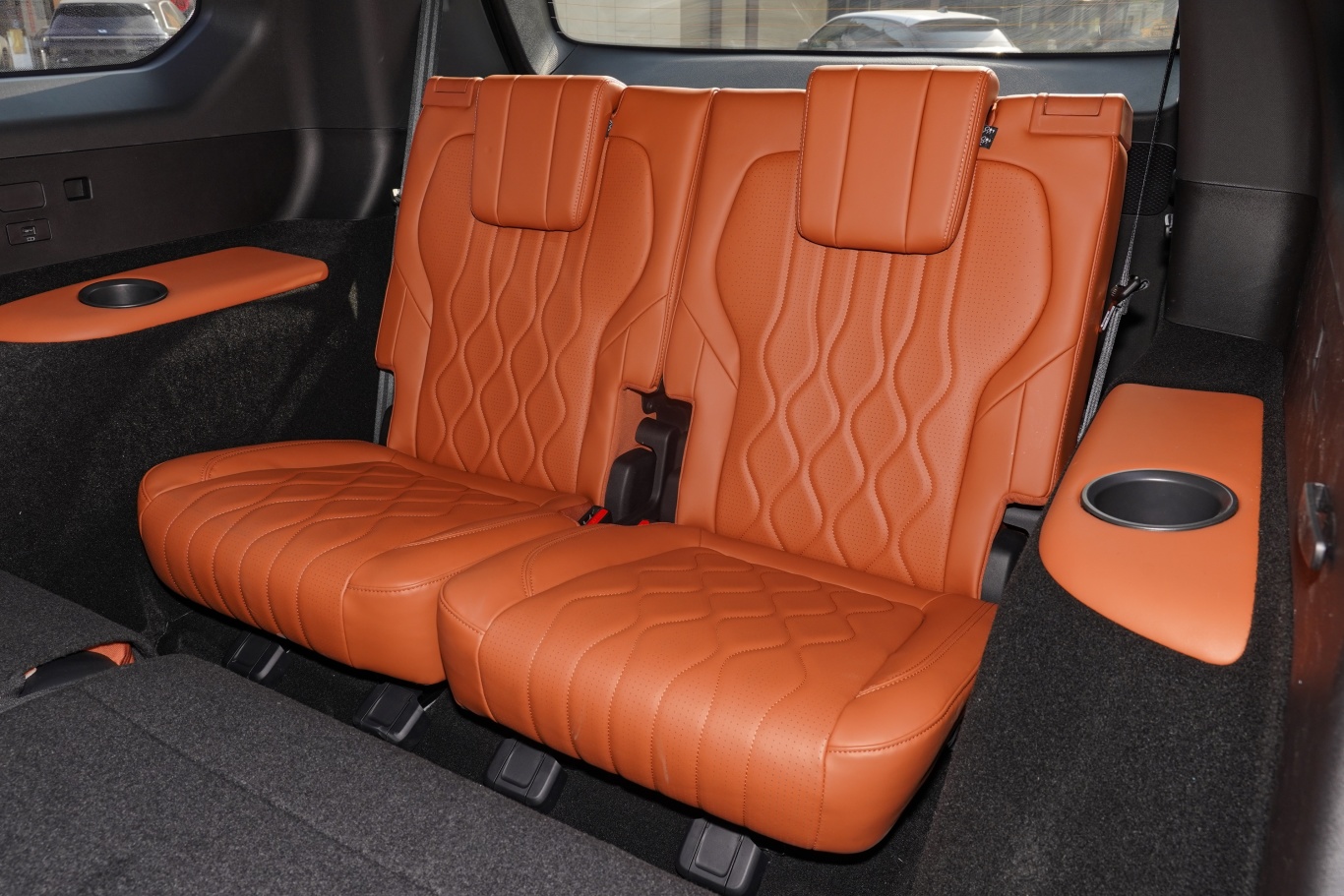 【星途揽月C-DM1.5T 180km 四驱超长续航Max 7座第三排座椅图片-汽车图片大全】-易车