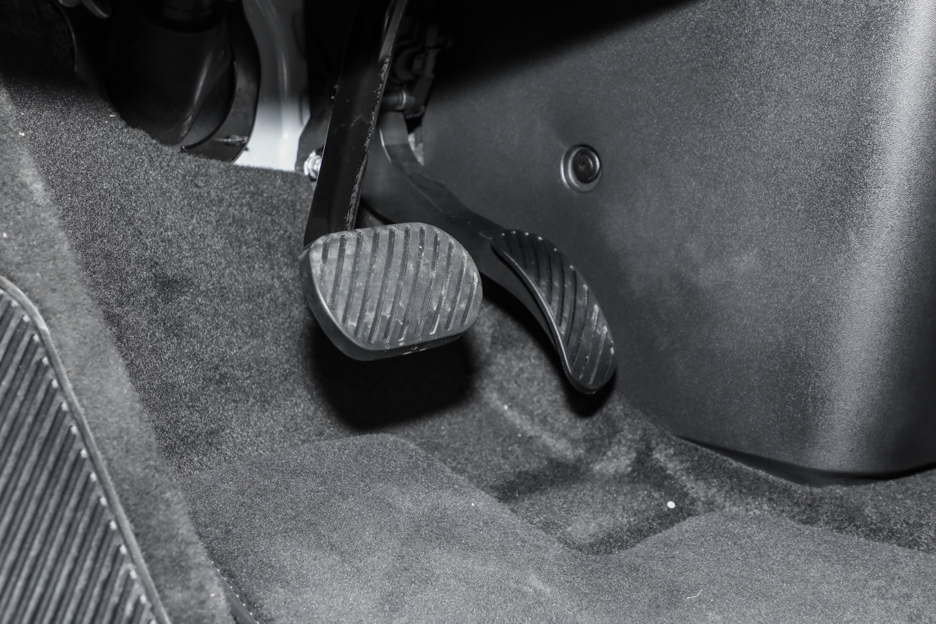 【firefly萤火虫420km 发光版脚踏板图片-汽车图片大全】-易车