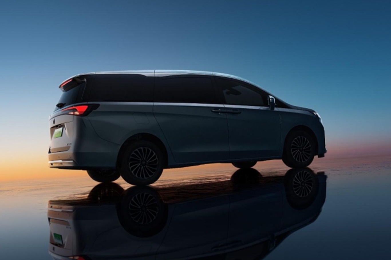 【别克GL8 插电混动陆尚 1.5T 142km 智享版 7座图片-汽车图片大全】-易车