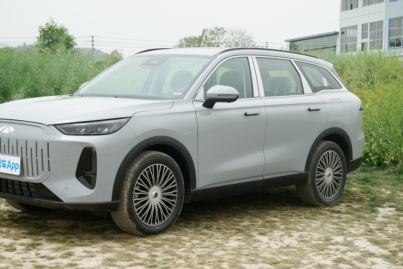 【风云T91.5T 120km 前驱长续航版旗舰PLUS 磷酸铁锂 7座外观细节图片-汽车图片大全】-易车