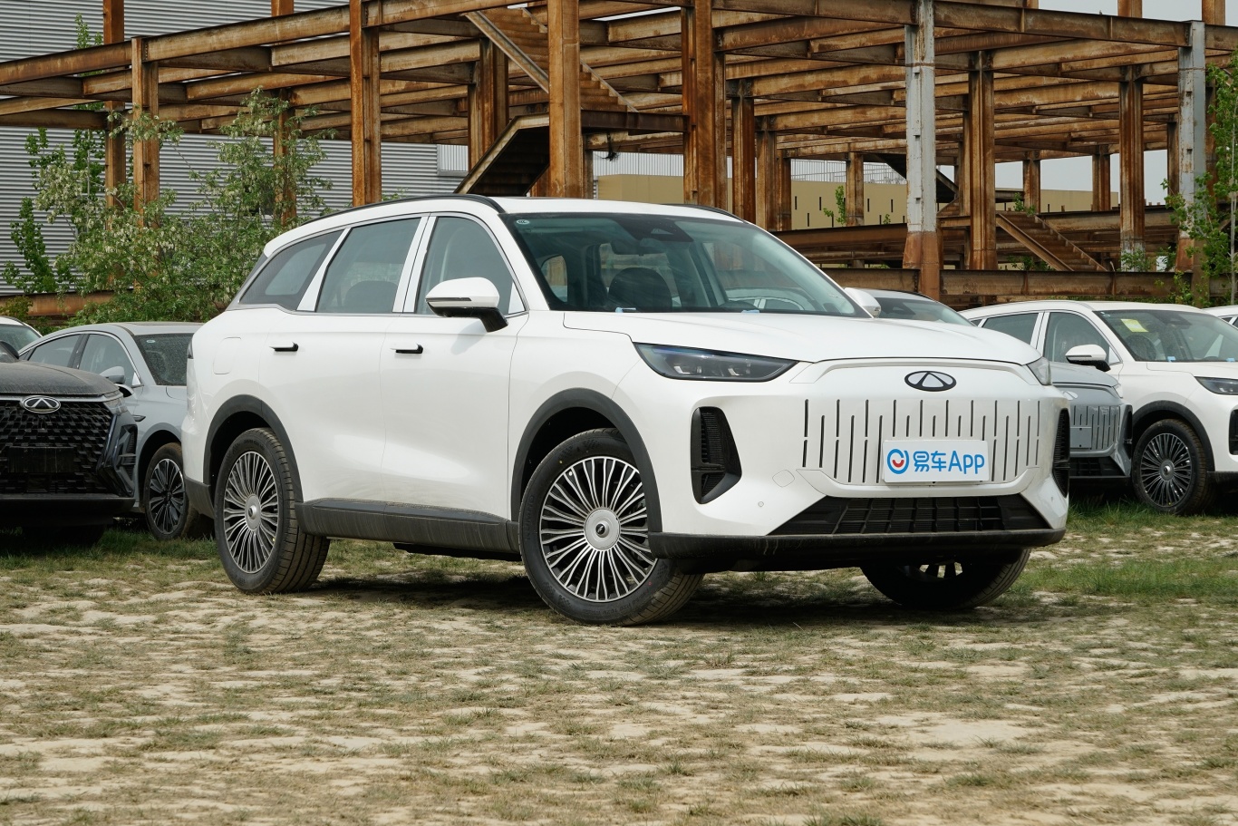 【风云T91.5T 120km 前驱长续航版旗舰型 三元锂 5座侧前45度车头向右水平图片-汽车图片大全】-易车