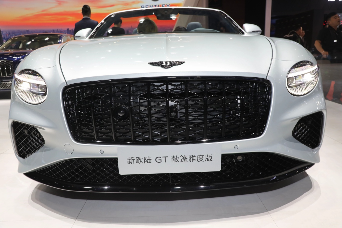 【欧陆4.0T GT V8 敞篷雅度版外观图片-汽车图片大全】-易车