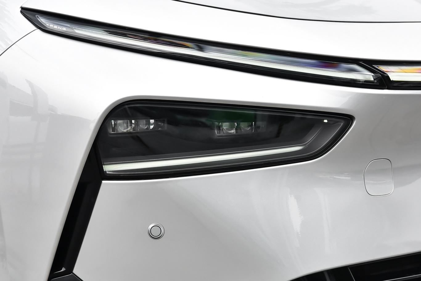 【小鹏P7+685 超长续航 Max 旗舰版外观灯组图片-汽车图片大全】-易车