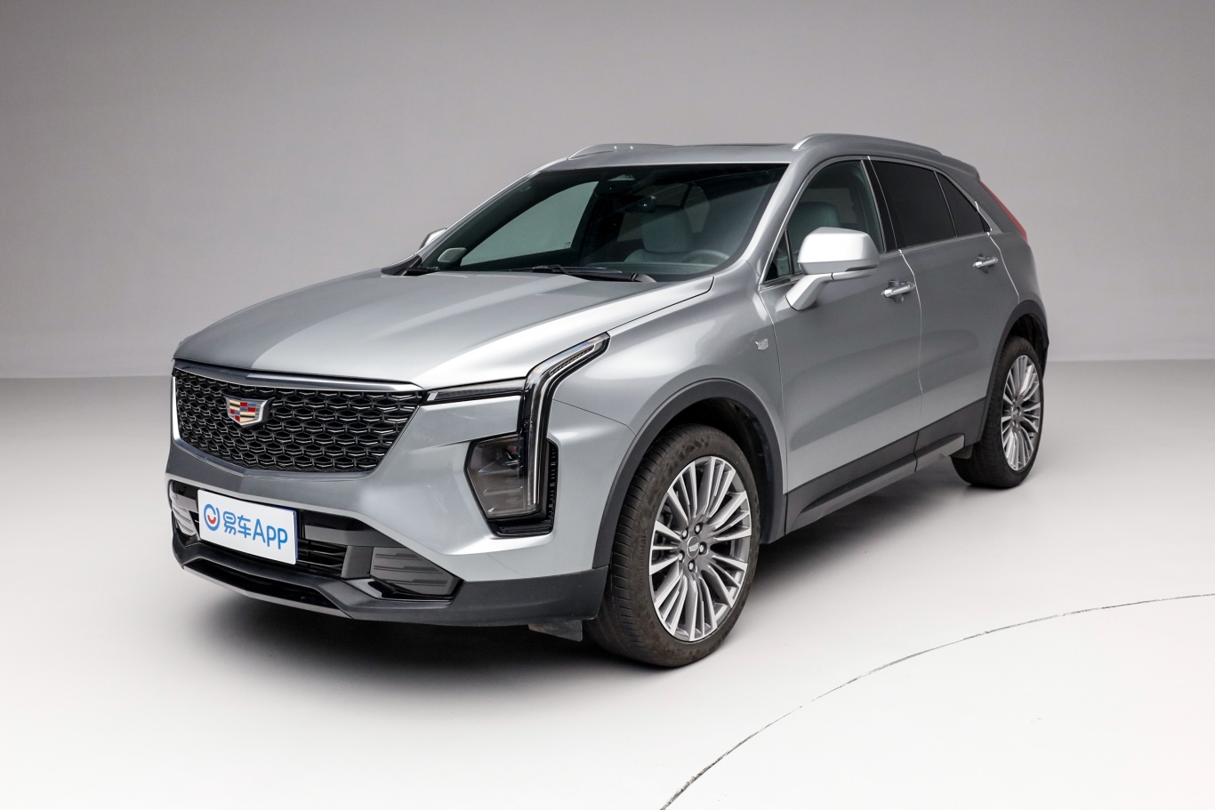 【凯迪拉克XT428T 两驱尊贵型侧前45度车头向左水平图片-汽车图片大全】-易车