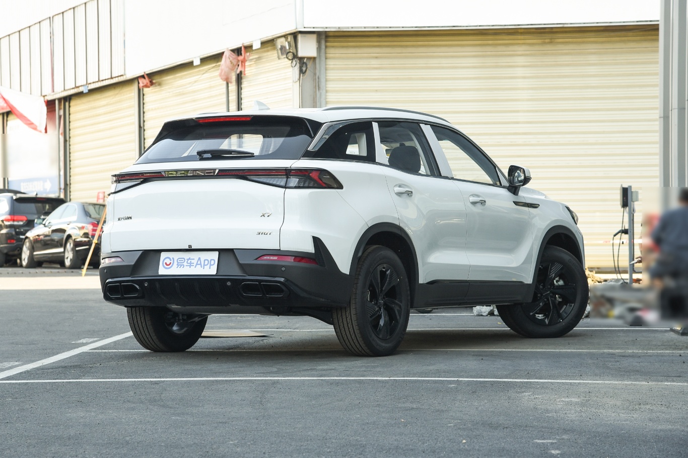 【北京X71.5T 乐享侧后45度车头向右水平图片-汽车图片大全】-易车