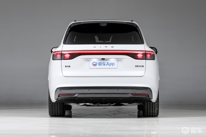 蔚来ES8和问界M8的区别买哪个好-易车