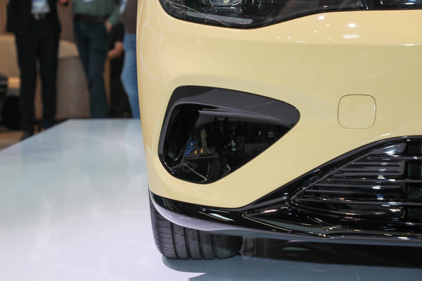 【零跑Lafa5515km Pro外观图片-汽车图片大全】-易车