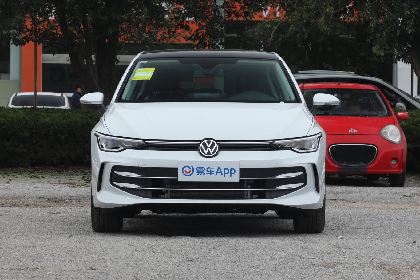 【高尔夫300TSI Pro正前水平图片-汽车图片大全】-易车