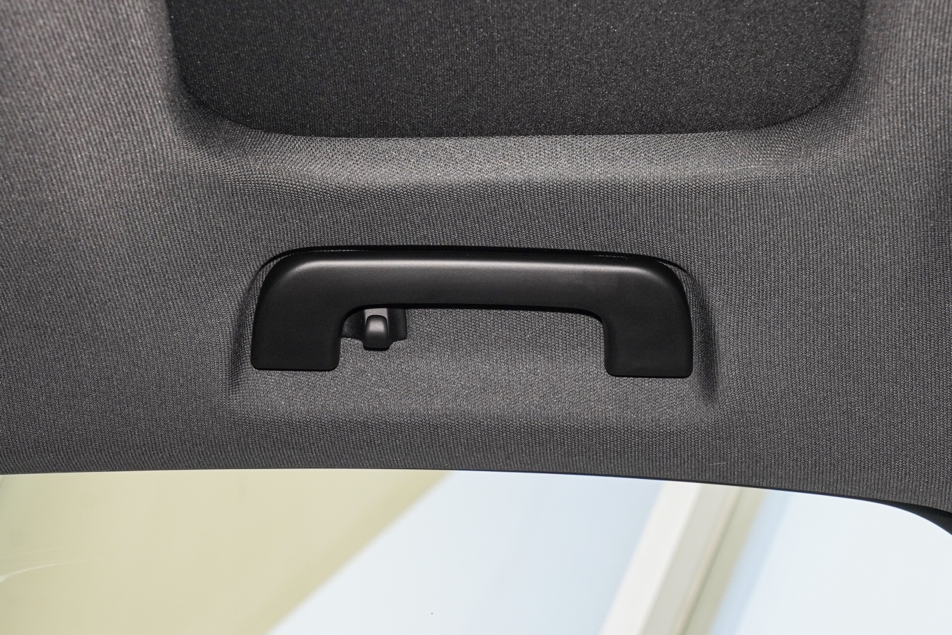 【奥迪A6L40 TFSI 豪华动感型后排功能图片-汽车图片大全】-易车