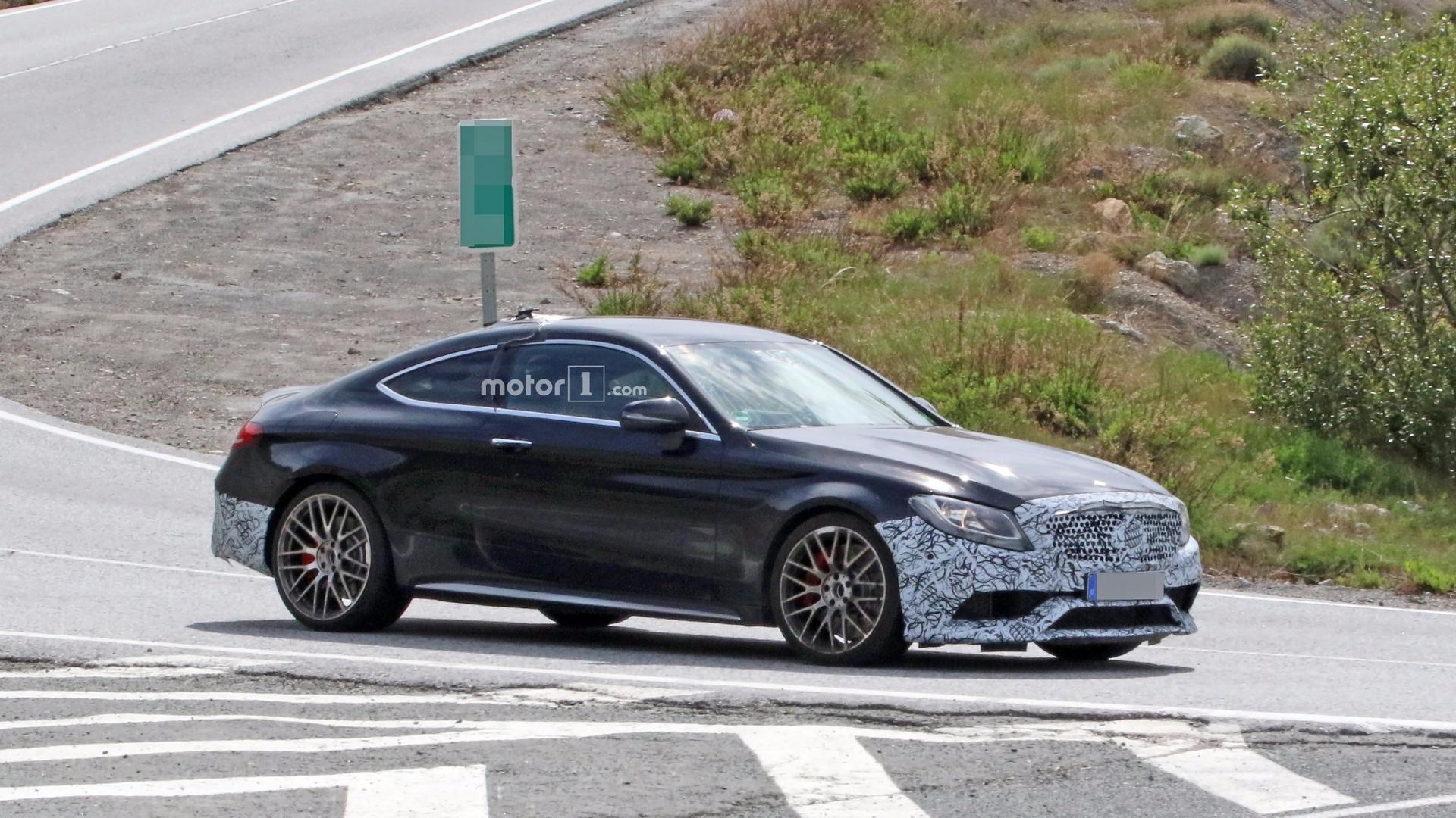 【图文】新款AMG C63旅行版谍照曝光 内外细节变化_新闻中心_汽车产经网