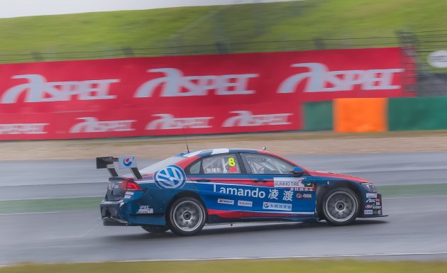 2018CTCC上汽大众333车队凌渡赛车首战告捷_易车