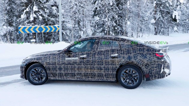 宝马i4将于3月17日首次亮相 续航600公里/百公里加速时间4秒_易车