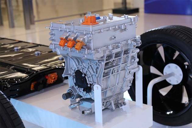 投超500亿/推10余款电动车 上汽通用Ultium平台解析_易车