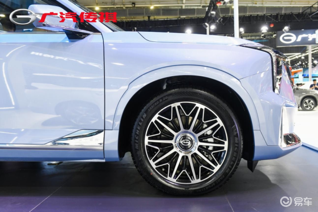 售26.98万元 全新第二代GS8双擎系列四驱旗舰版长春上市_易车